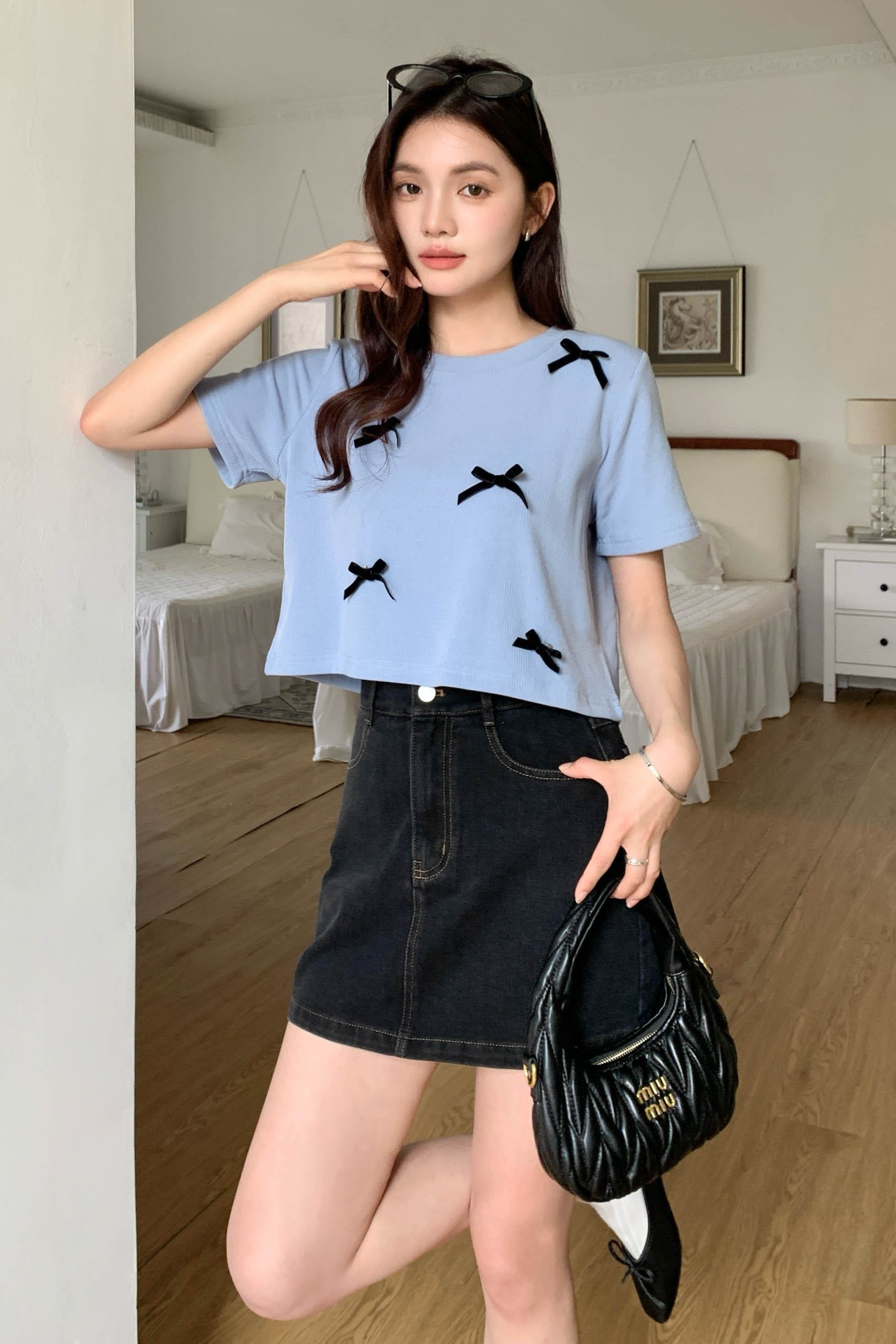 (DEFECT) BELLE RIBBON TEE IN BLUE | ARIMEE | MAISON DE MEE